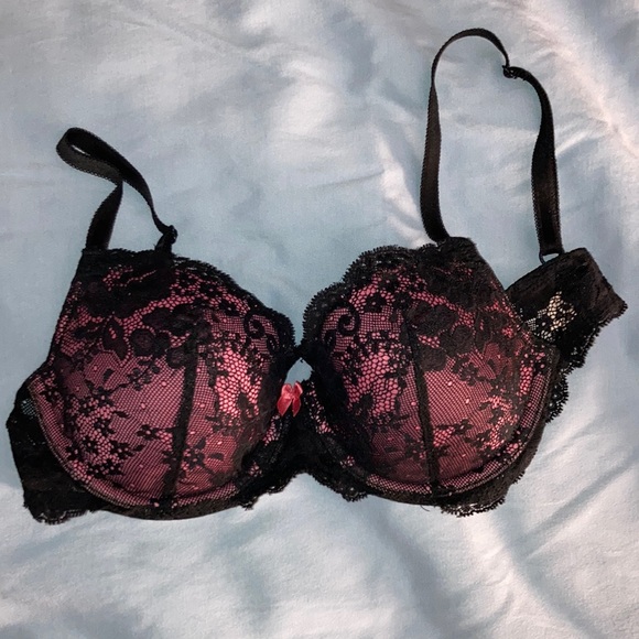 Victoria's Secret | Intimates & Sleepwear | Victorias Secret 32d Demi ...